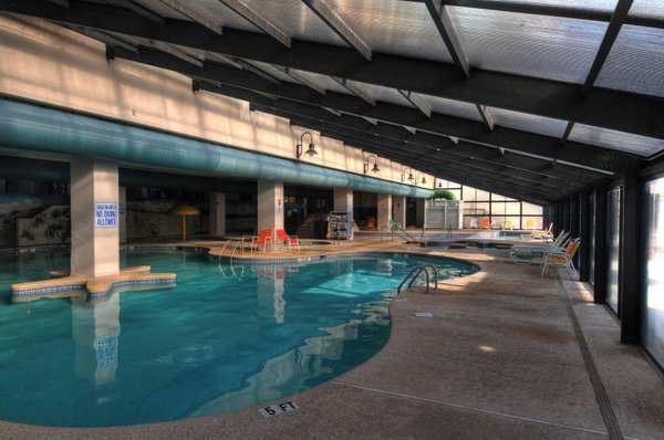 Breakers Paradise Tower Resort Myrtle Beach - Condo Rentals